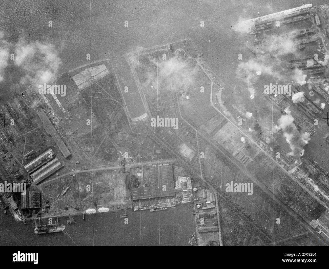 487 squadron new zealand hi-res stock photography and images - Alamy