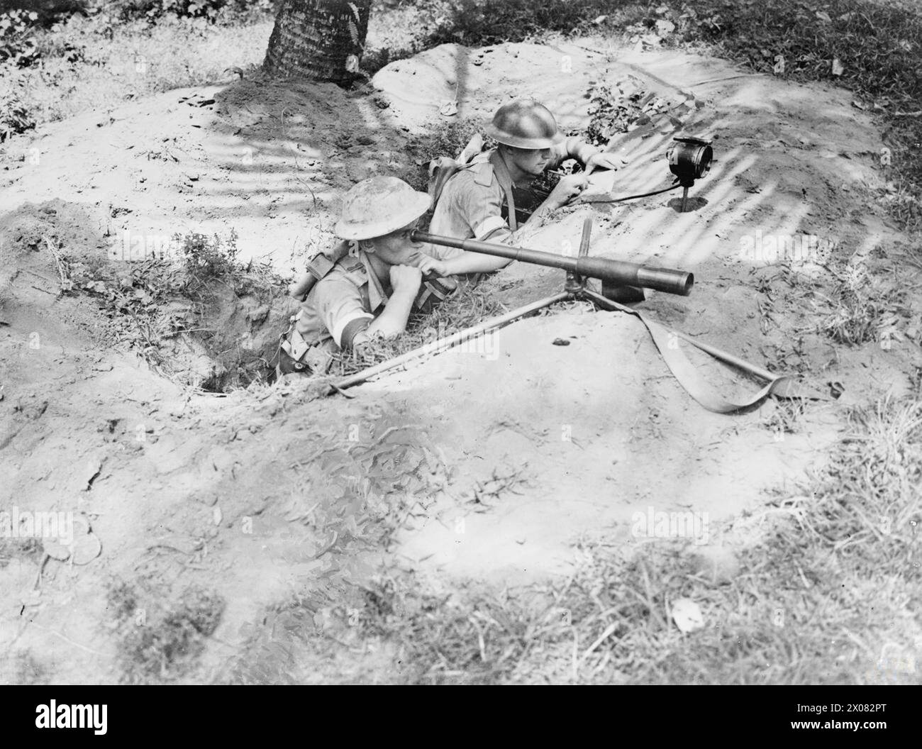 MARINE SIGNAL SCHOOL, CEYLON. SEPTEMBER 1943, ROYAL MARINE GROUP MOBILE ...