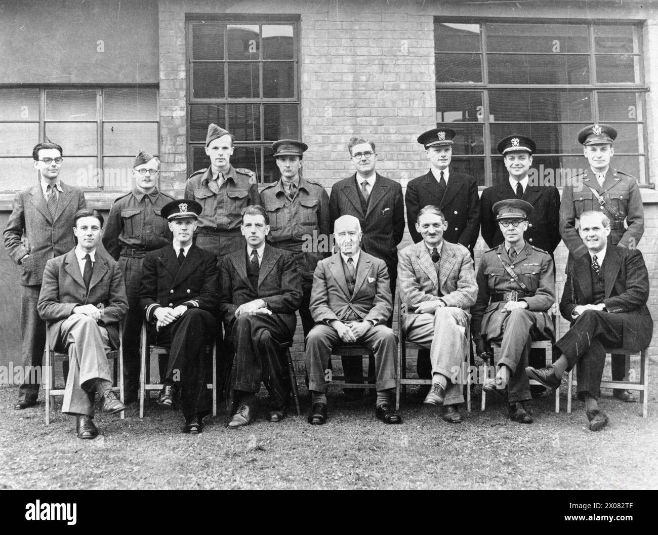 Lt g e stone hi-res stock photography and images - Alamy