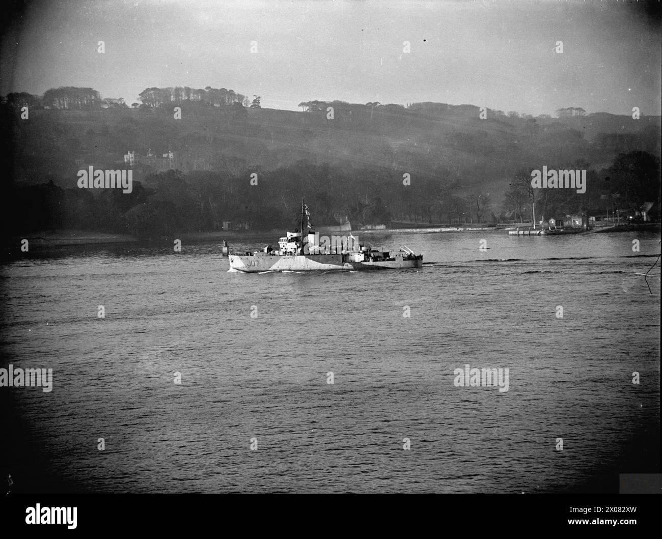 Hms Beaumaris Bangor Class Minesweeper 21 March 1944 Plymouth Stock