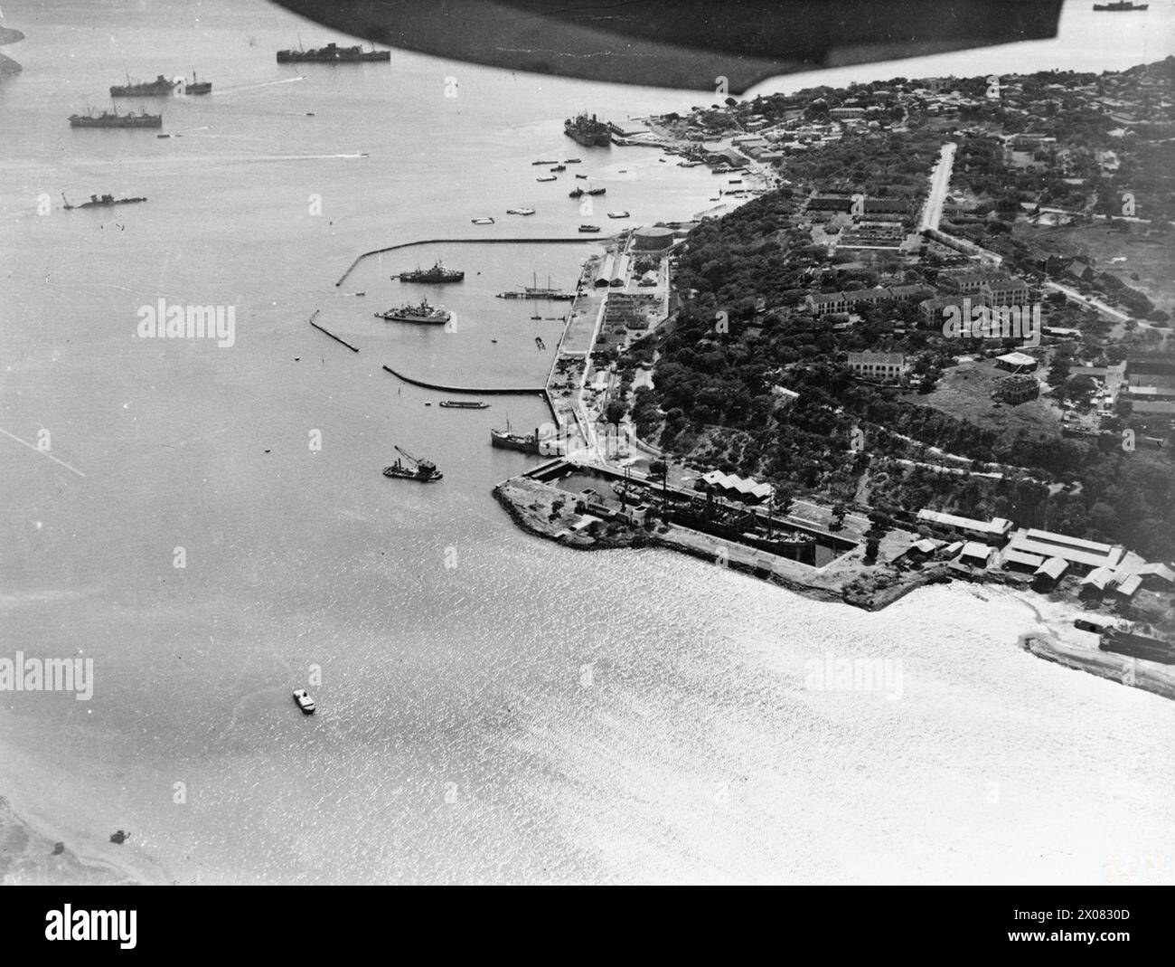 THE BRITISH OPERATIONS AT MADAGASCAR. 13 MAY 1942, AERIAL VIEWS OF THE ...