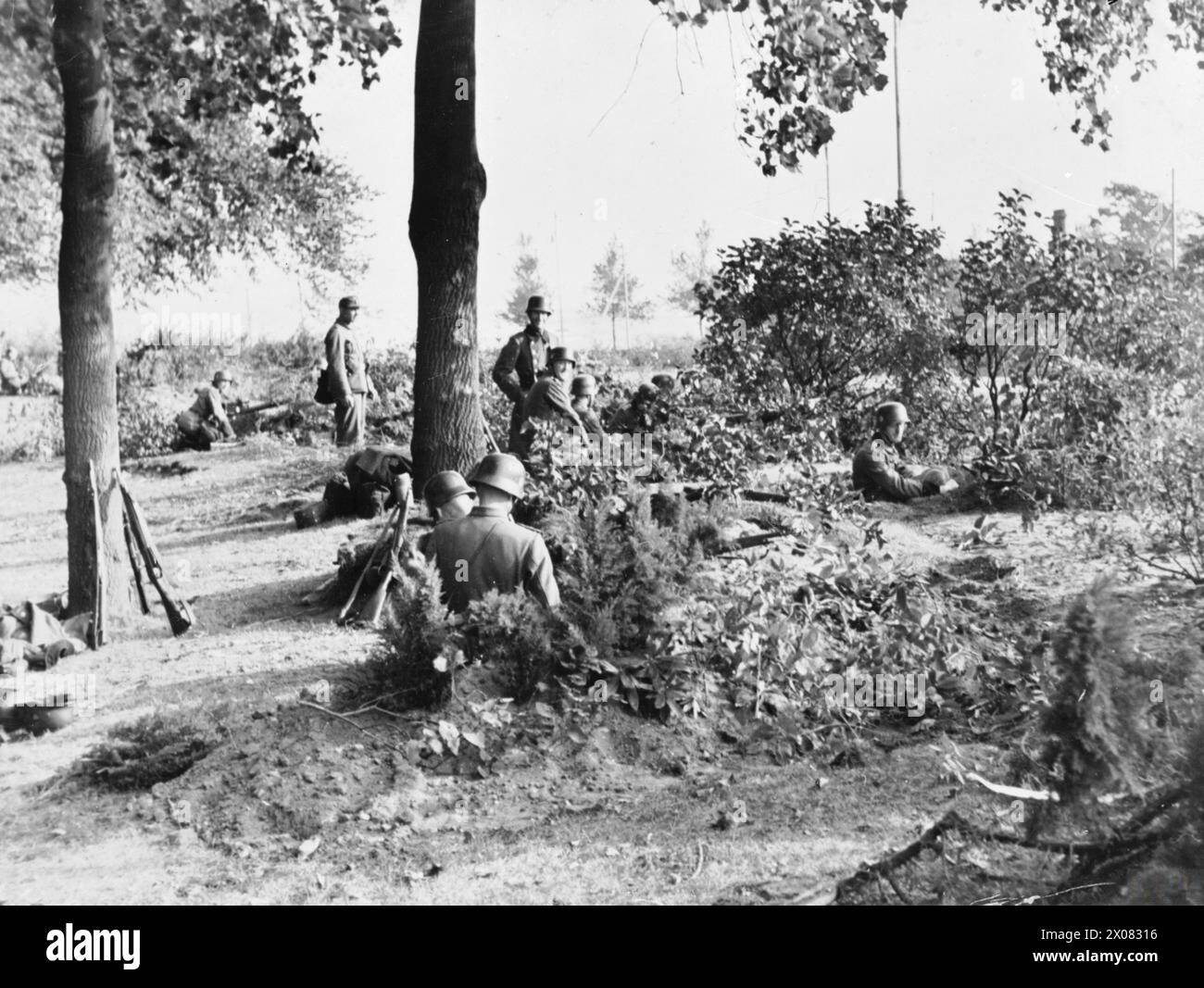 OPERATION 'MARKET GARDEN' (THE BATTLE FOR ARNHEM): 17 - 25 SEPTEMBER ...