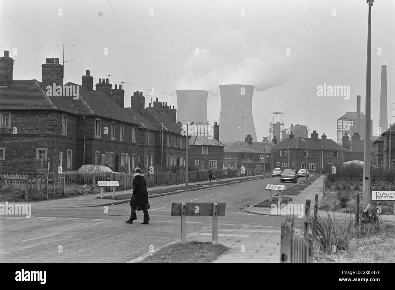 Middle zone Black and White Stock Photos & Images - Alamy