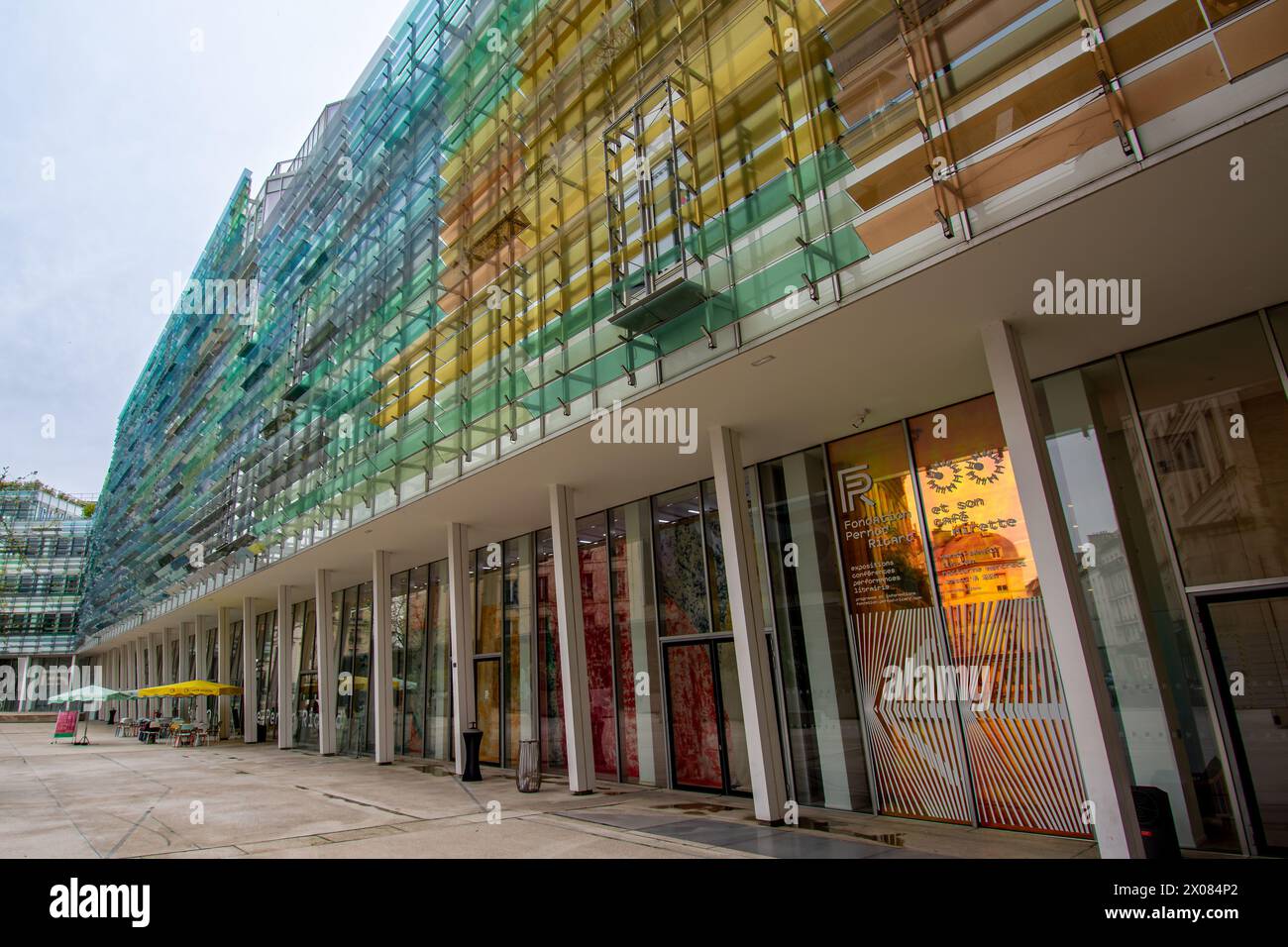 Exterior view of the building housing the world headquarters of the ...