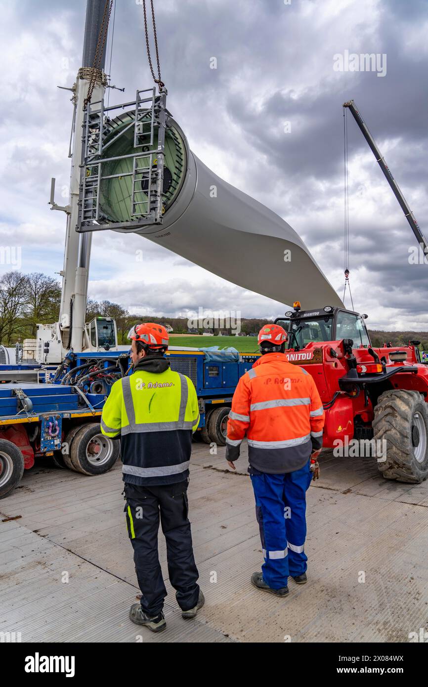 Preparation for the transport of a 68 meter long blade, a wind turbine ...