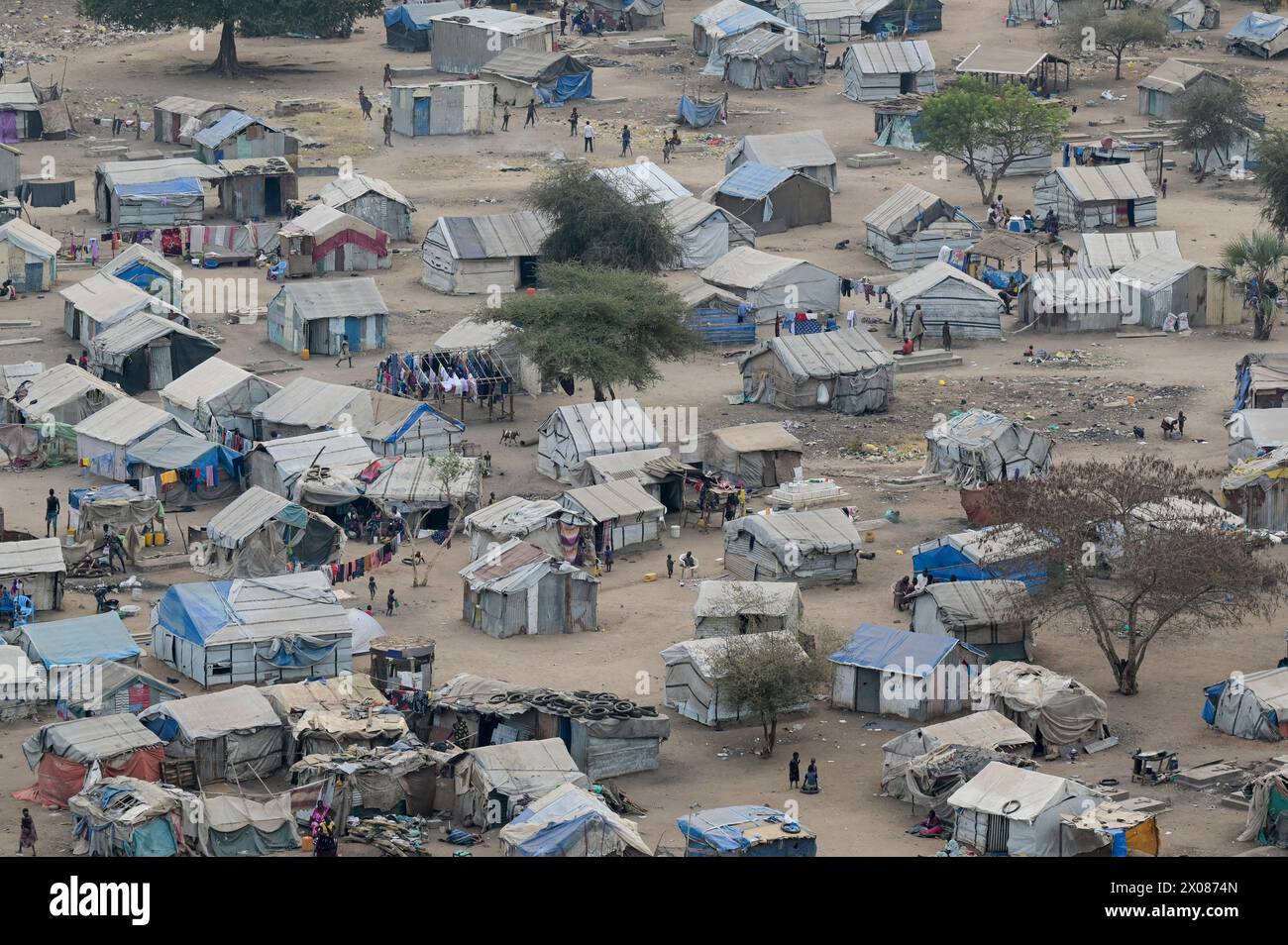 SOUTH-SUDAN, capital city Juba, slum settlement of IDP refugees from ...