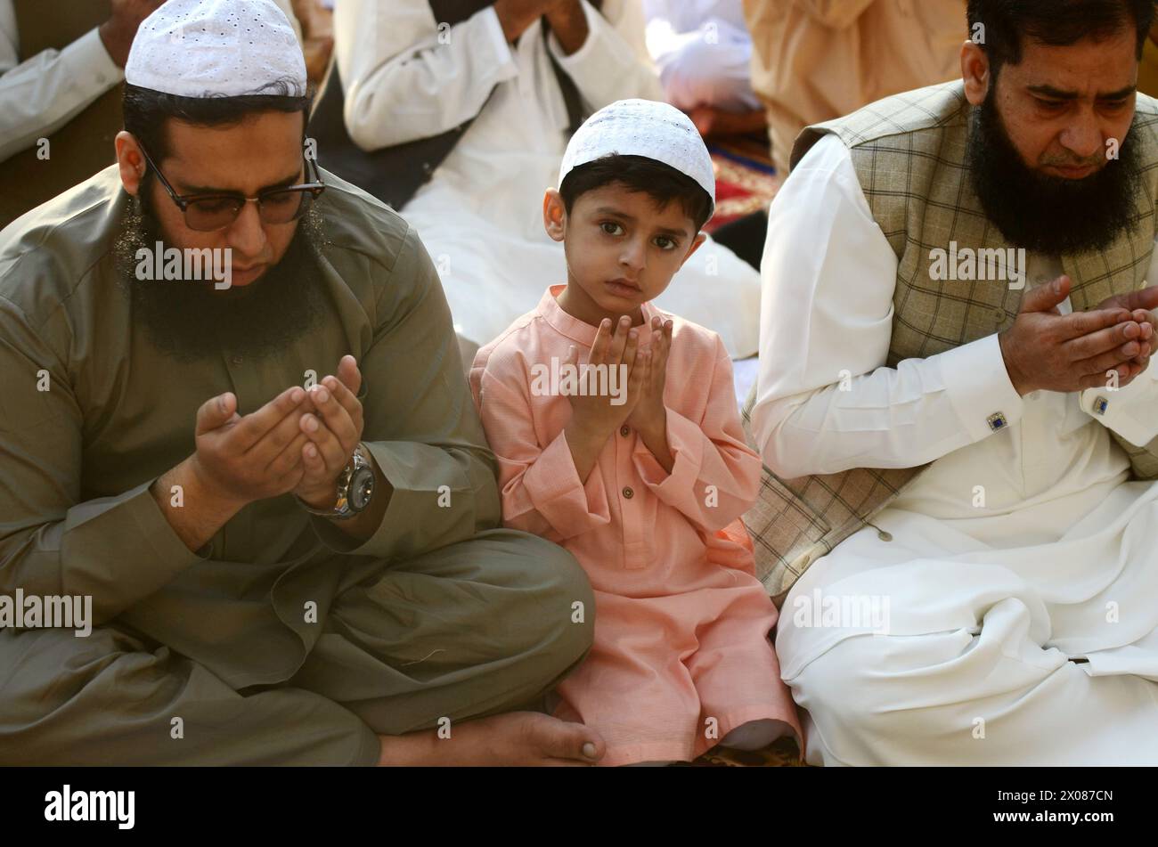 Peshawar, Peshawar, Pakistan. 10th Apr, 2024. PESHAWAR, PAKISTAN ...