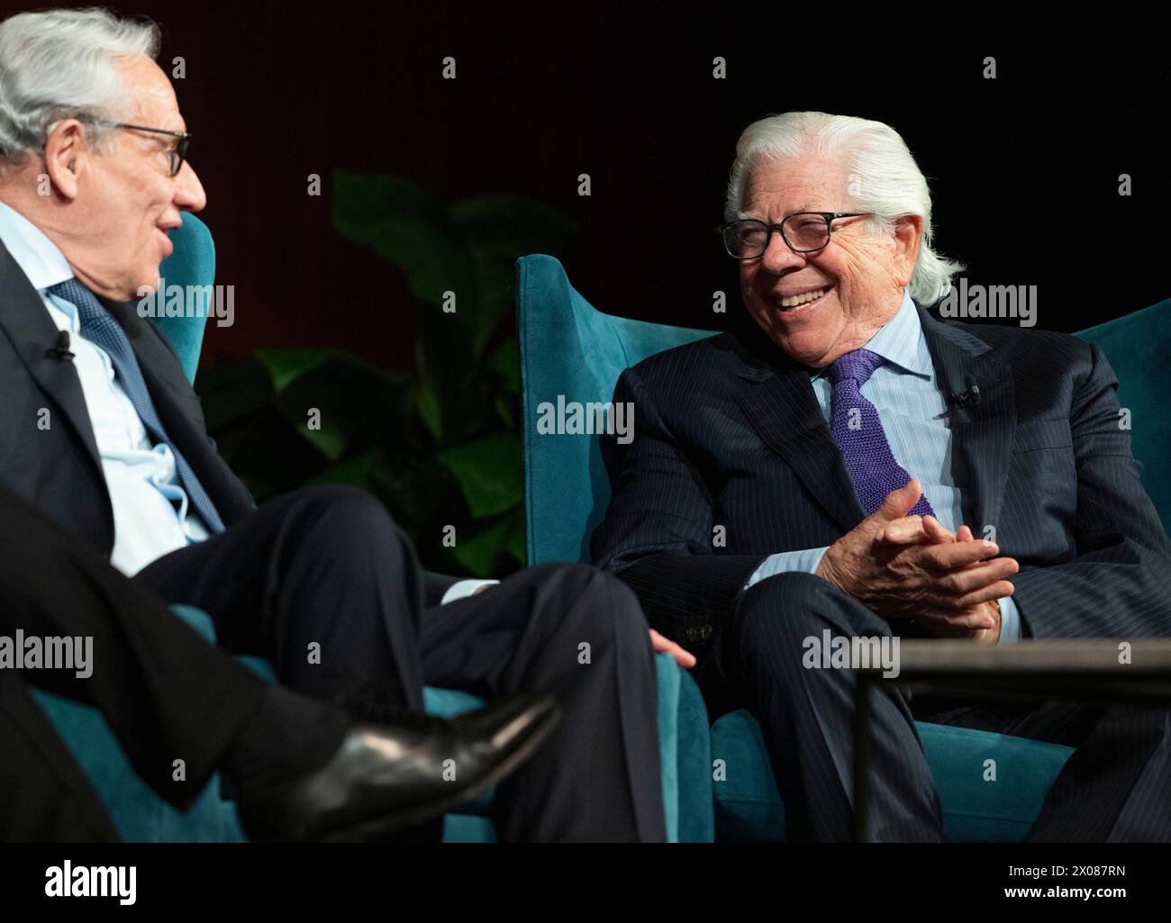 Woodward and bernstein 1972 hi-res stock photography and images - Alamy