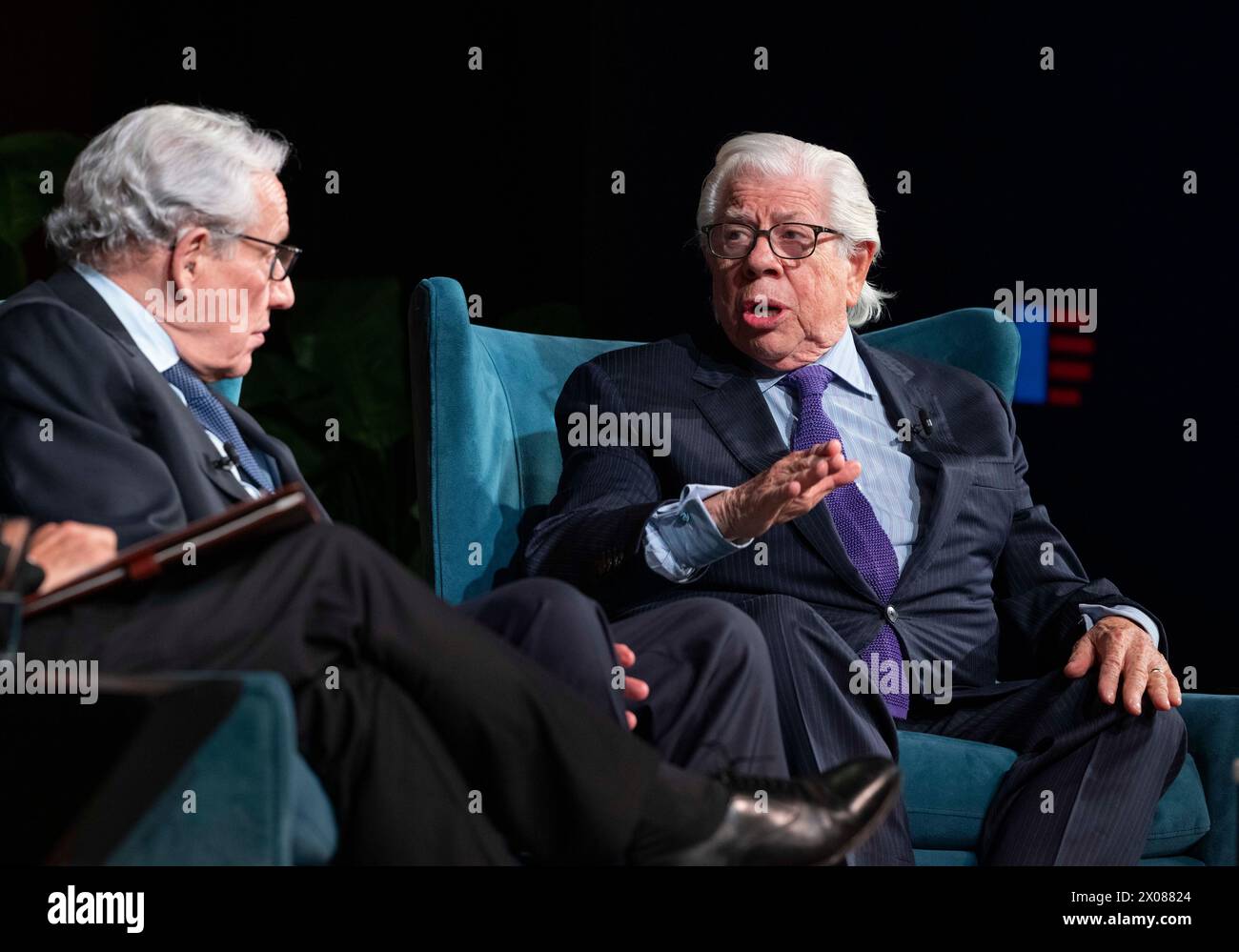 Woodward and bernstein 1972 hi-res stock photography and images - Alamy