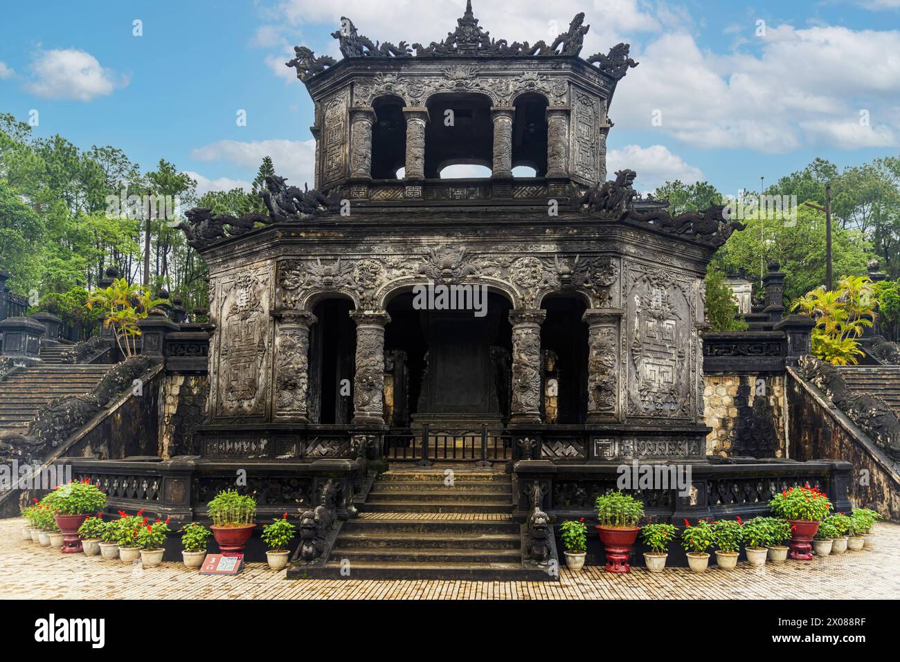 Shrine pavilion in Imperial Khai Dinh Tomb in Hue, Vietnam Shrine ...