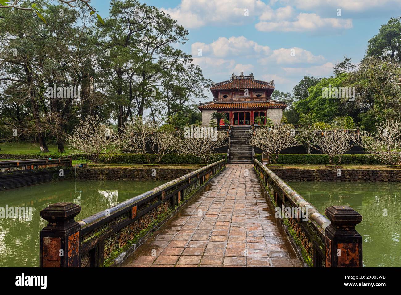 Shrine pavilion in Imperial Khai Dinh Tomb in Hue, Vietnam Shrine ...