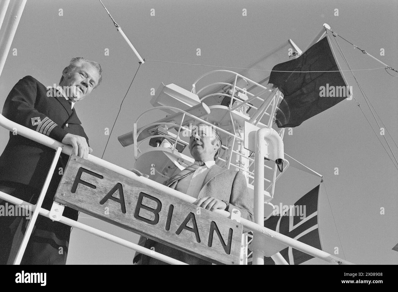 Current 9 - 9 - 1973: Damn Fabian so bigThe oil tanker T/T "Fabian" is ...