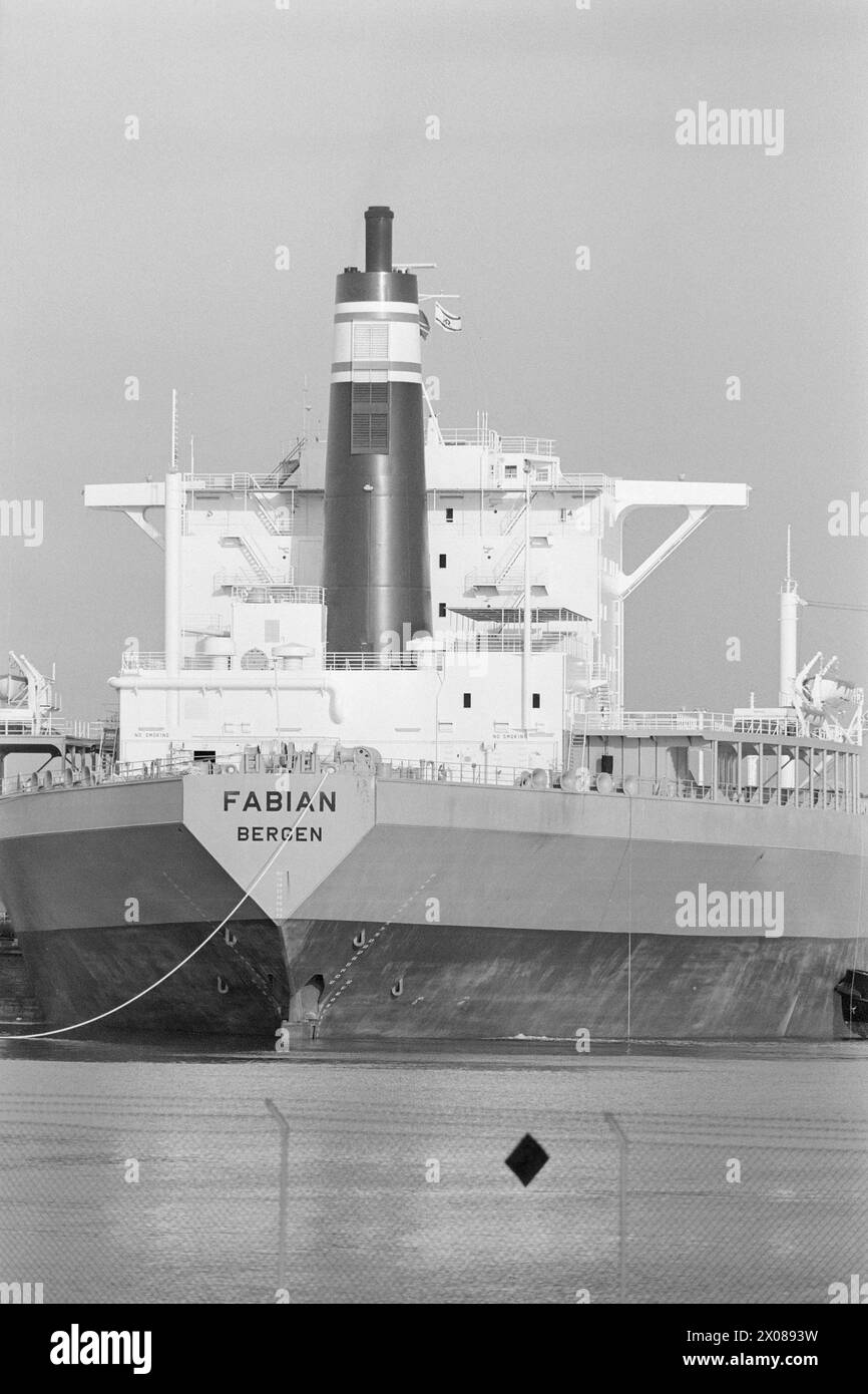 Current 9 - 9 - 1973: Damn Fabian so bigThe oil tanker T/T "Fabian" is ...