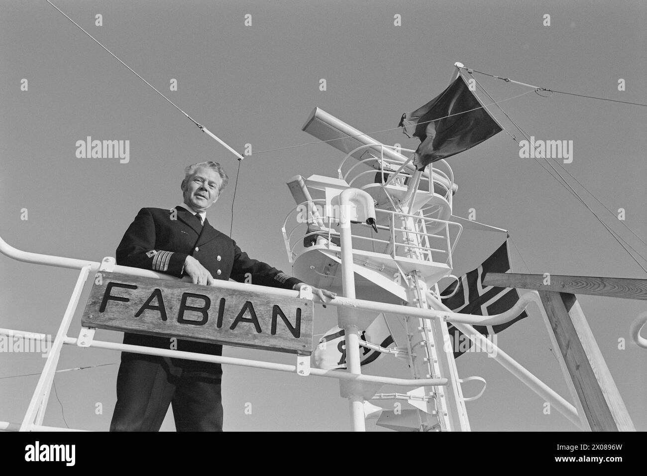 Current 9 - 9 - 1973: Damn Fabian so bigThe oil tanker T/T "Fabian" is ...