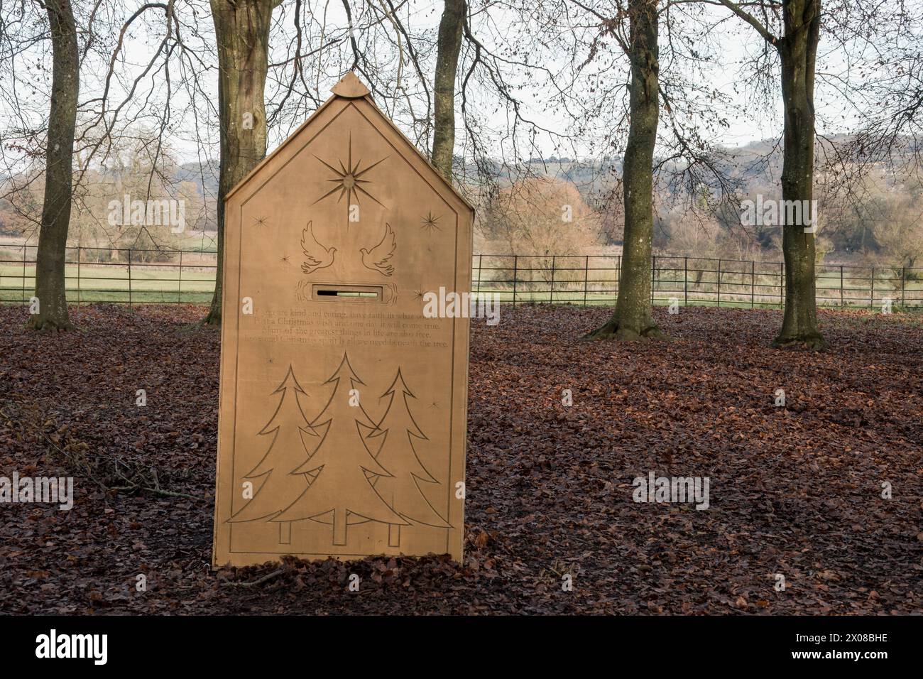 Poem on post box hi-res stock photography and images - Alamy