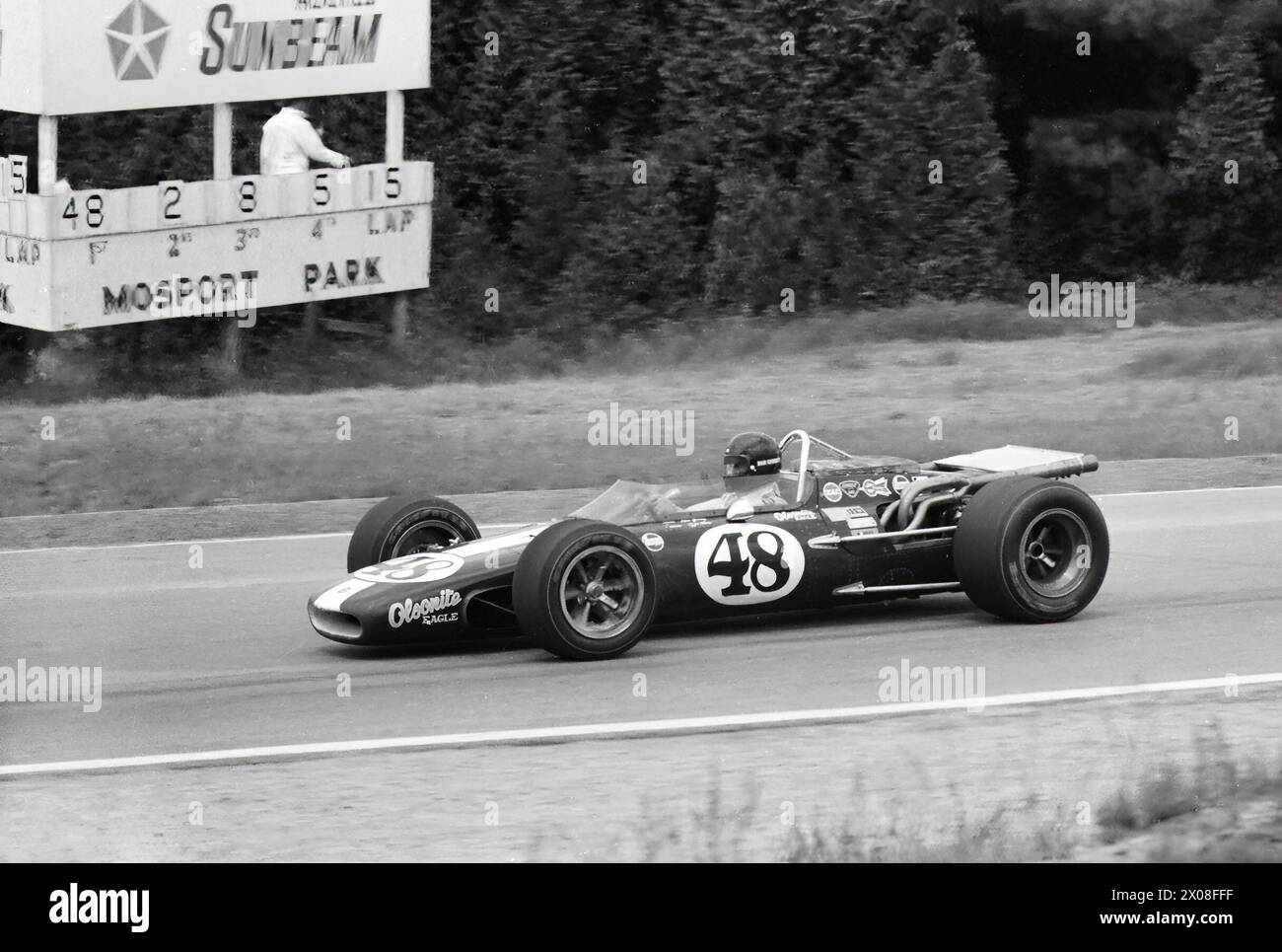 Dan Gurney in a Eagle 68 Ford in the 1968 USAC National Championship ...