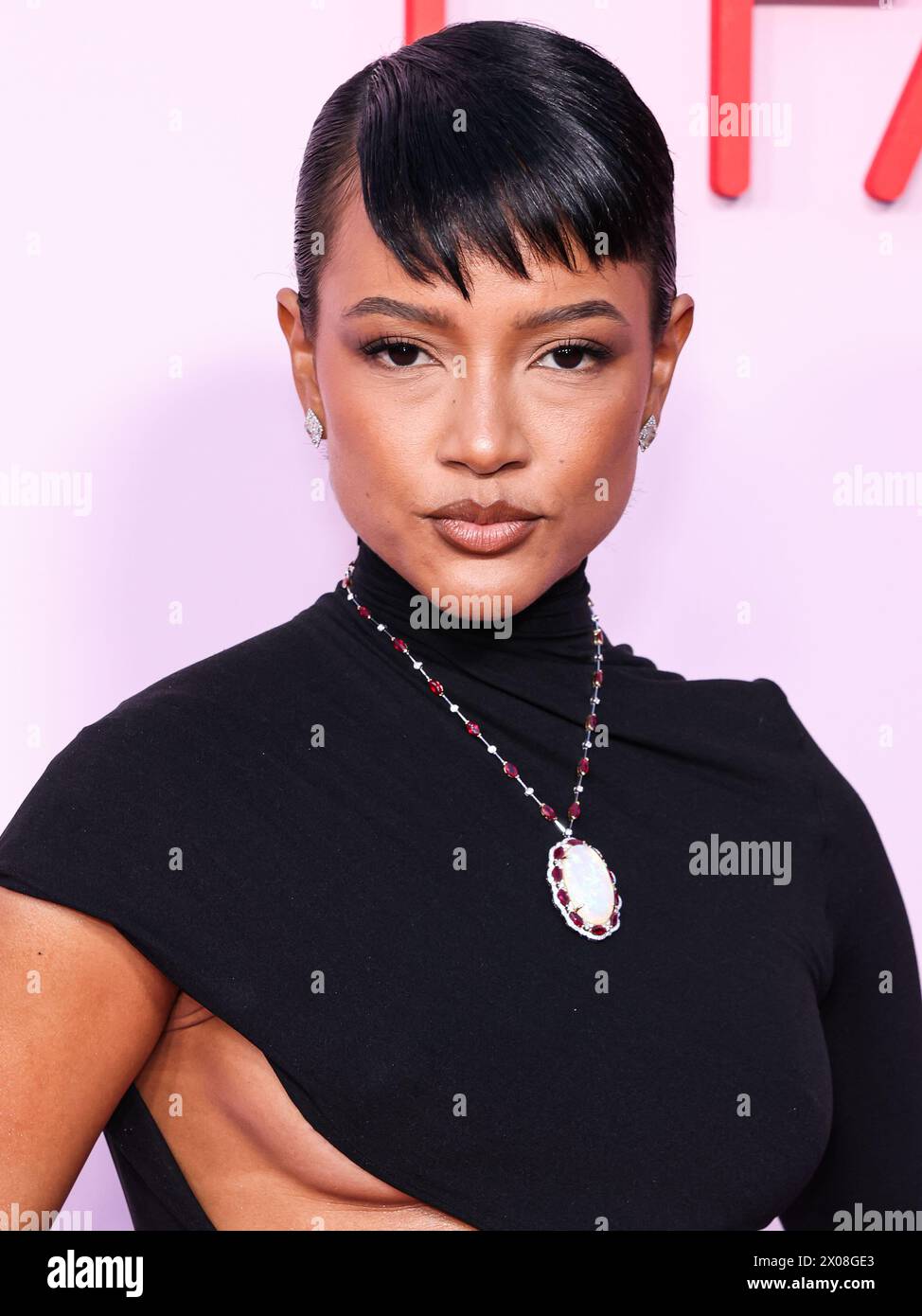 BEVERLY HILLS, LOS ANGELES, CALIFORNIA, USA - APRIL 09: Karrueche Tran ...