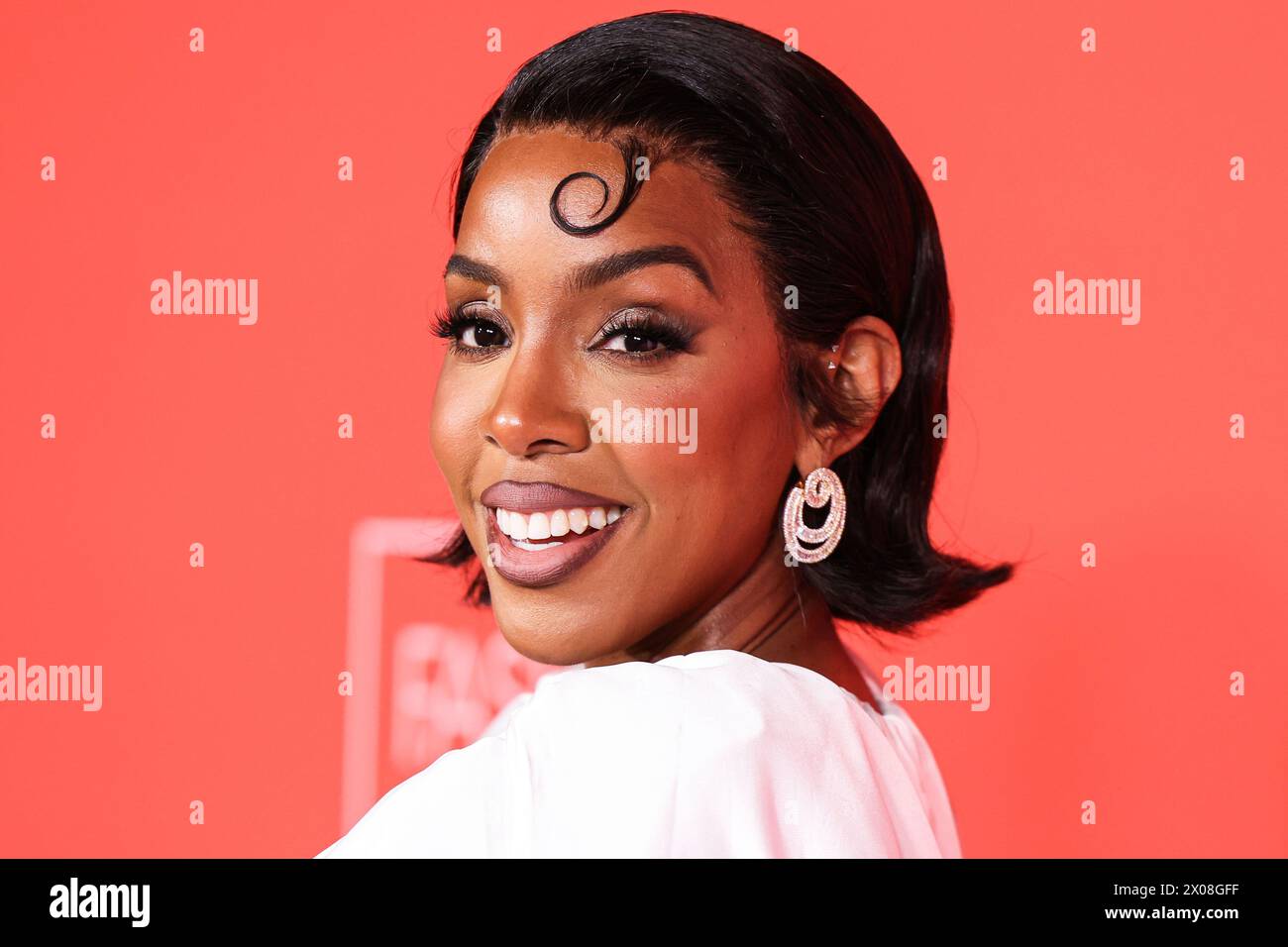 BEVERLY HILLS, LOS ANGELES, CALIFORNIA, USA - APRIL 09: Kelly Rowland ...