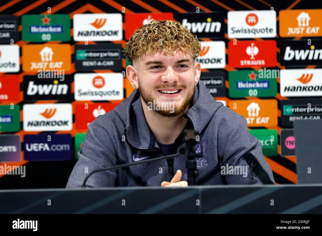 Liverpool atalanta harvey elliott press hi-res stock photography and ...