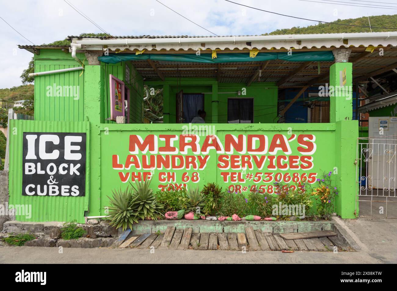 Miranda's bar, restaurant and laundry service, Port Elizabeth, Bequia ...