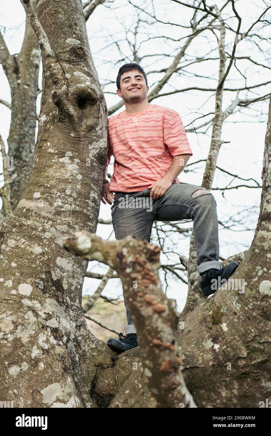 Contented expression hi-res stock photography and images - Alamy