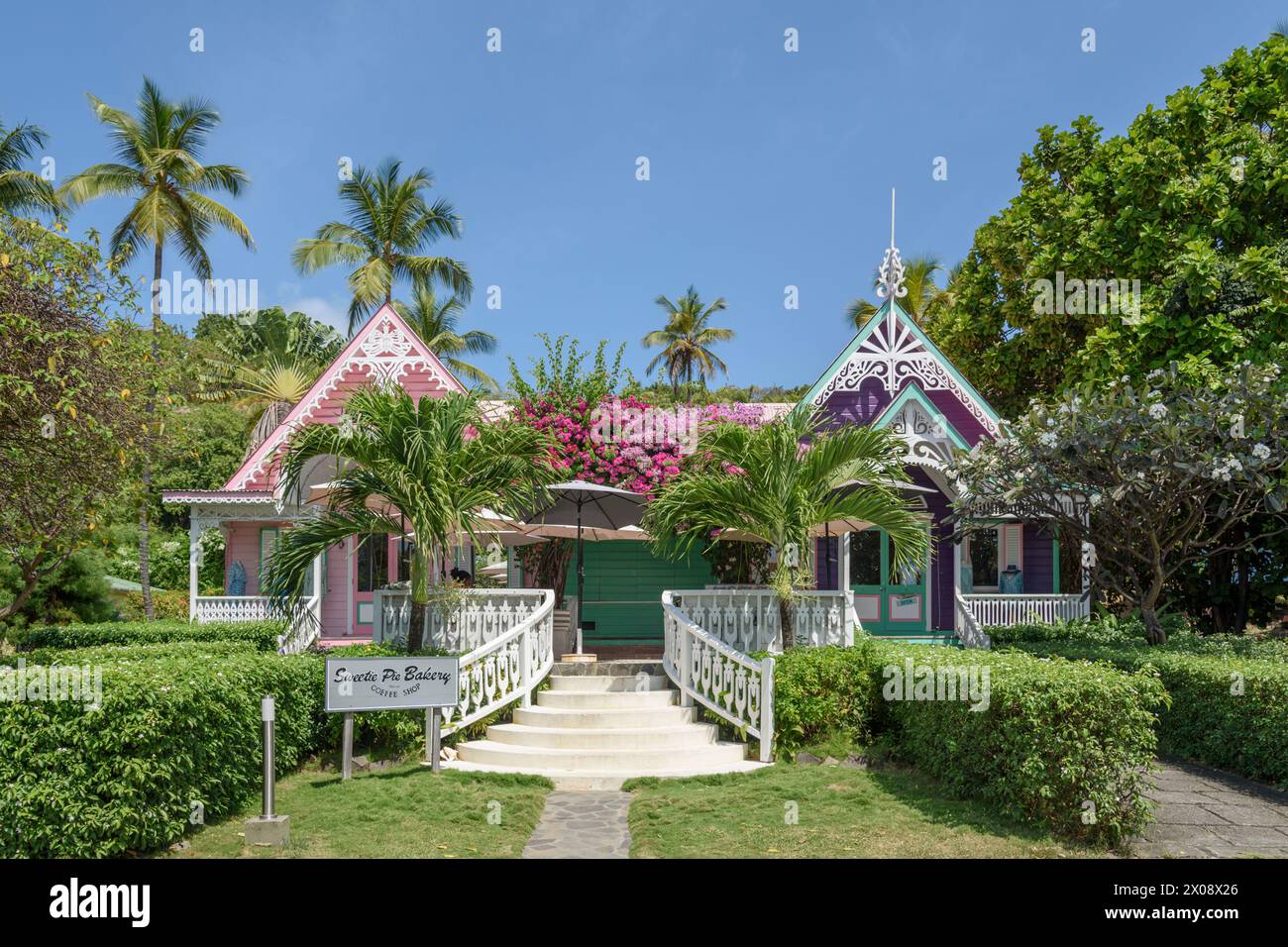 Sweetie Pie Bakery & Coffee Shop and The Pink House designer clothes ...