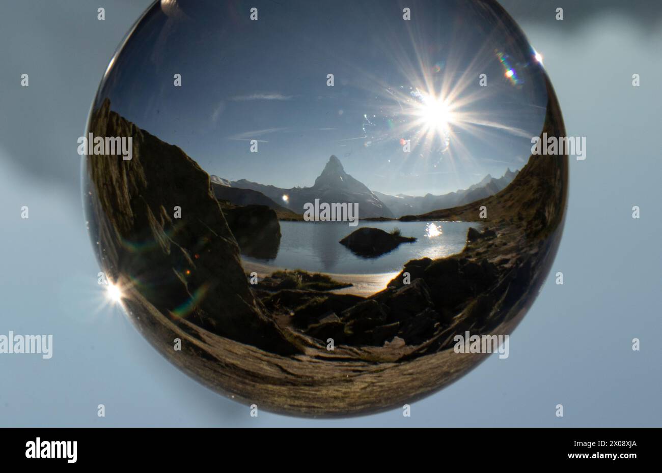 Inverted sunrise hi-res stock photography and images - Alamy