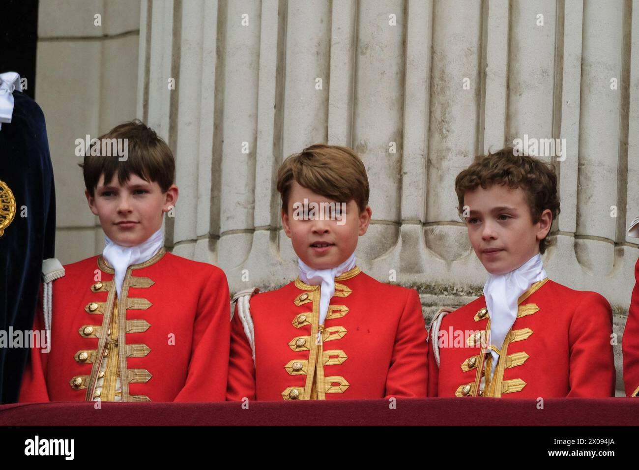 Prince George and Lord Oliver Cholmondeley photographed on the palace ...