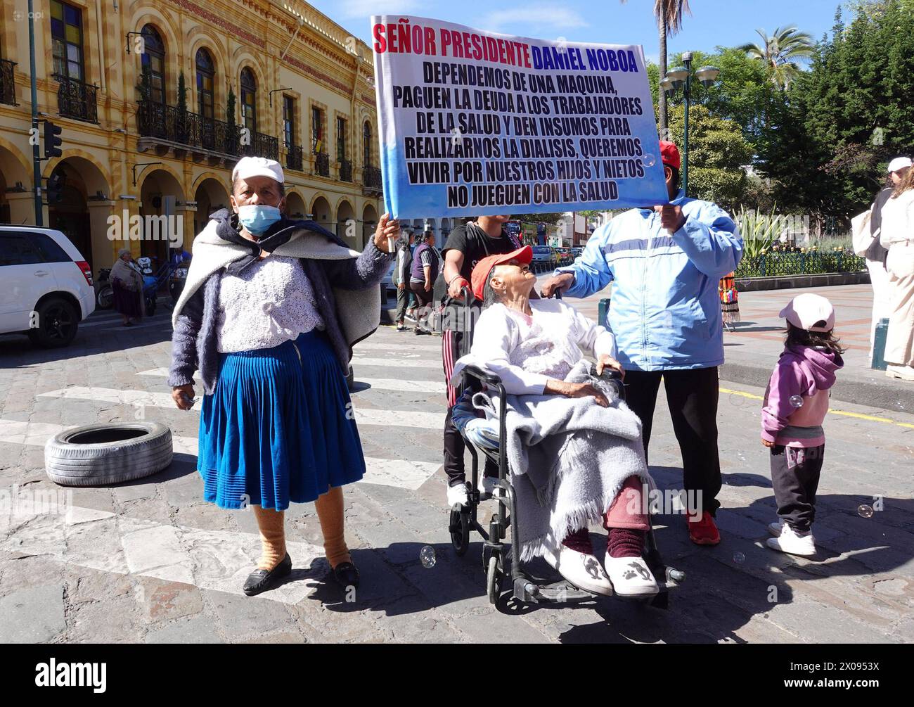 PLANTON-PACIENTES-SERVICIO RENALES Cuenca,Ecuador 10 de abril de 2024 ...