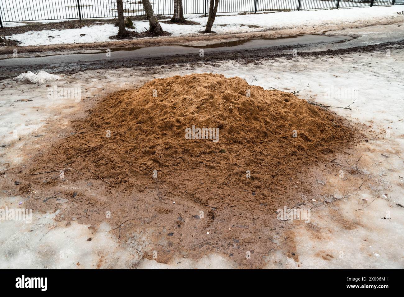 Ongoing construction works hi-res stock photography and images - Alamy