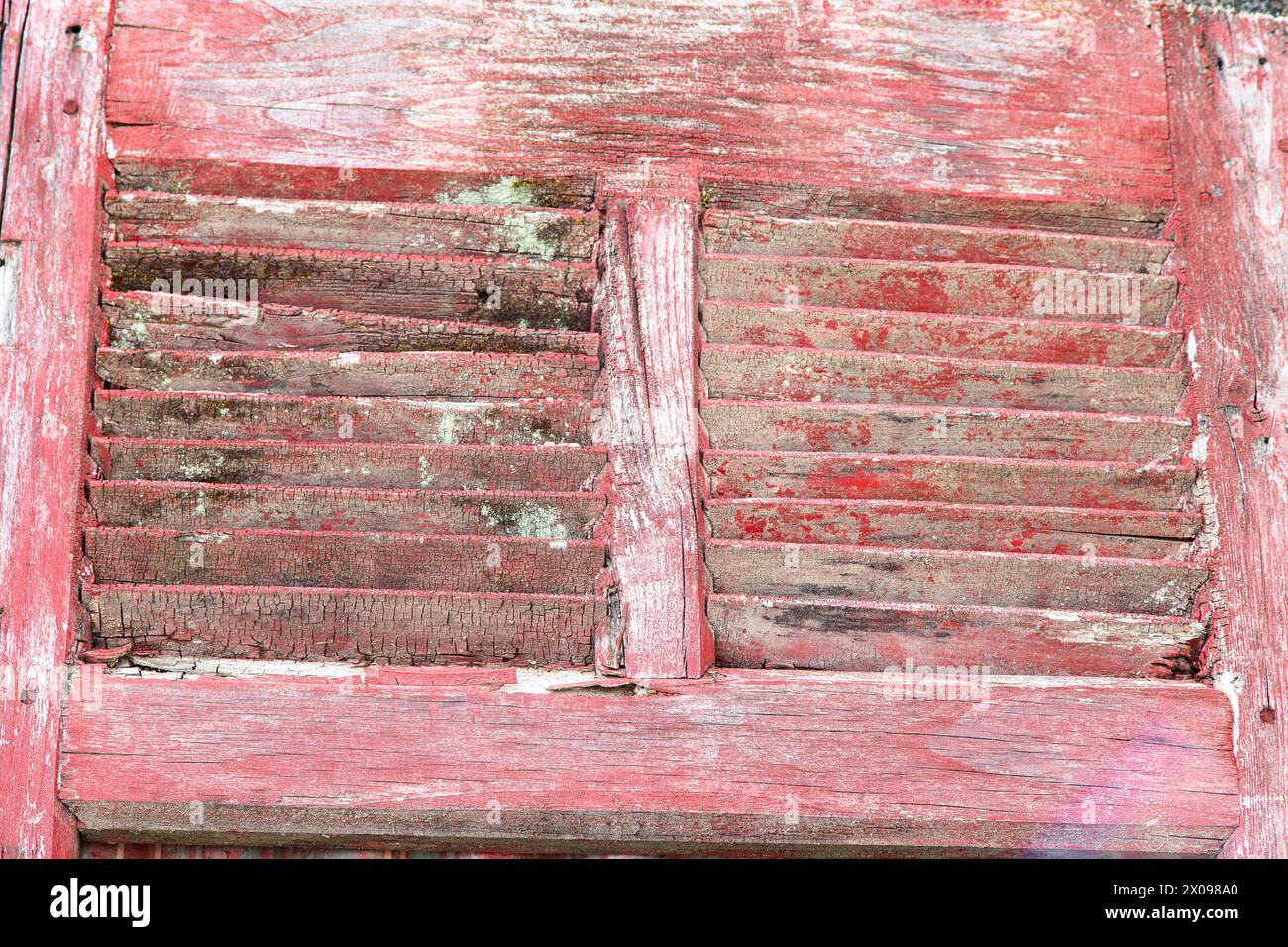 Poor condition of building hi-res stock photography and images - Alamy