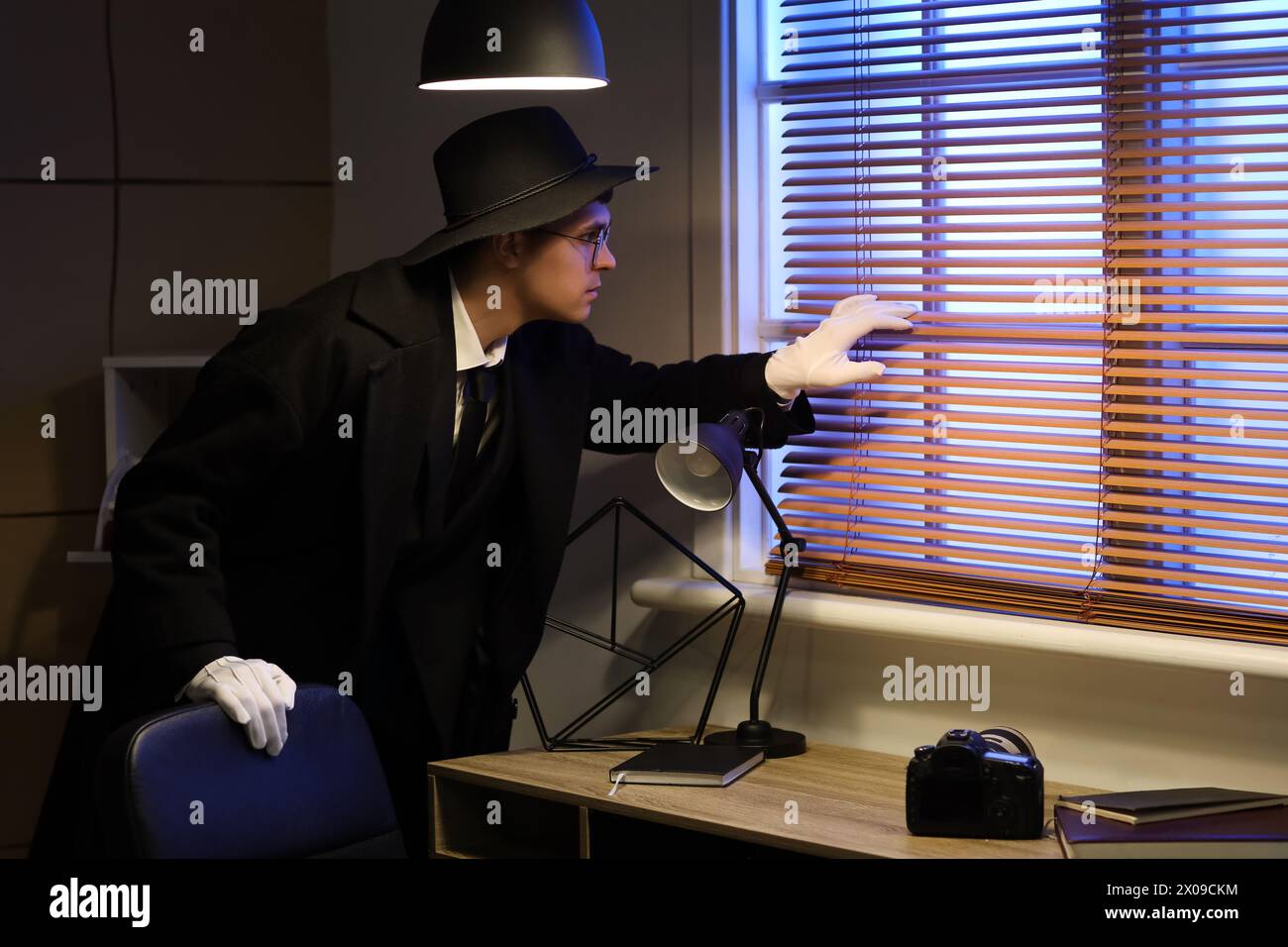 Study night window hi-res stock photography and images - Alamy