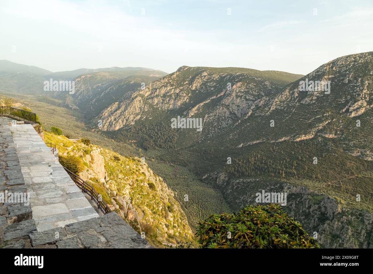 Delphi gorge hi-res stock photography and images - Alamy