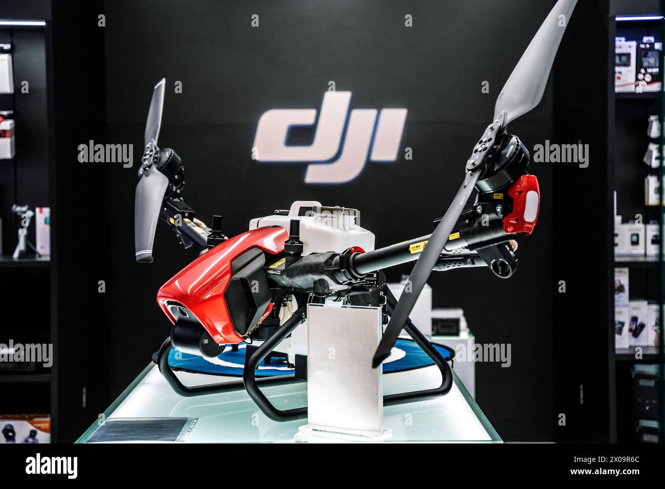 Dji technology company logo hi-res stock photography and images - Alamy