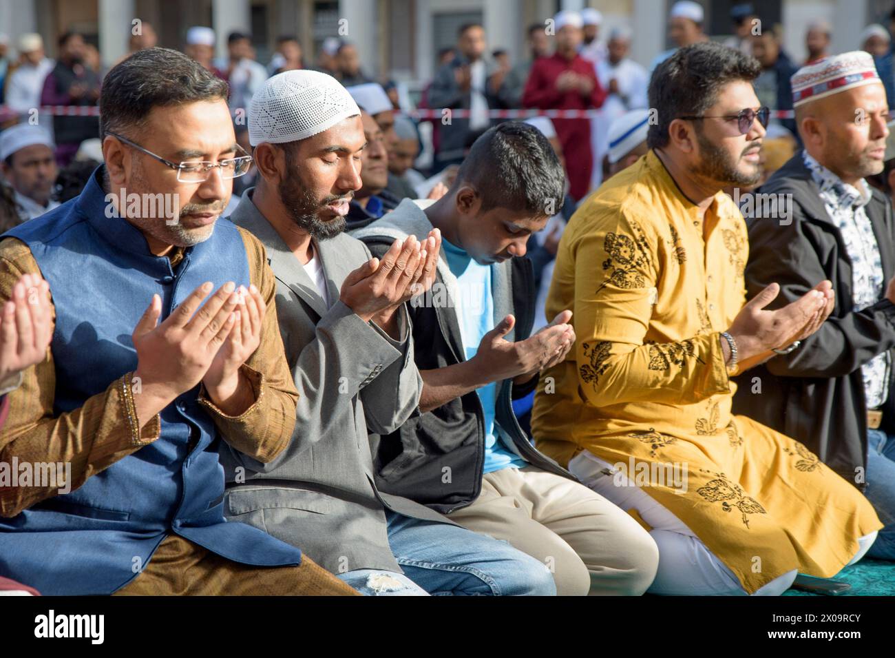 Rome, Italy. 10th Apr, 2024. Muslim men pray on Eid al-Fitr to ...