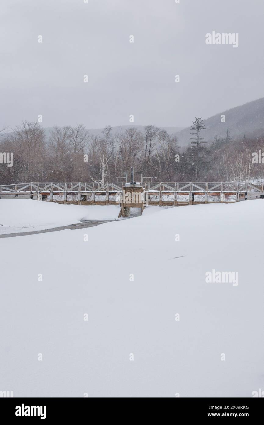 Crawford Notch State Park in the White Mountains, New Hampshire during ...