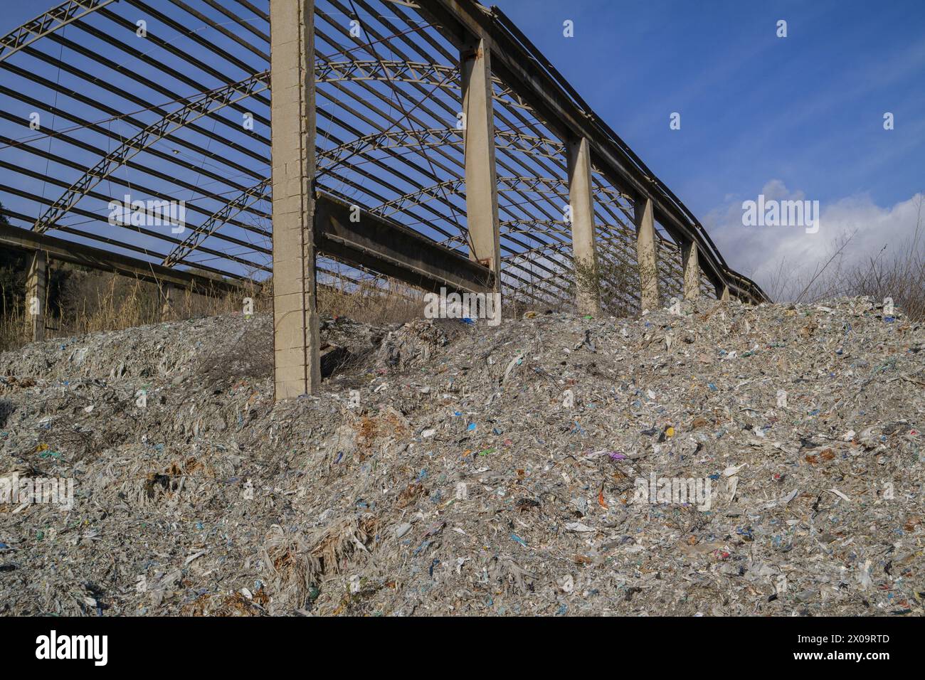 Production waste from a paper industry, these are the so-called 'pulper ...