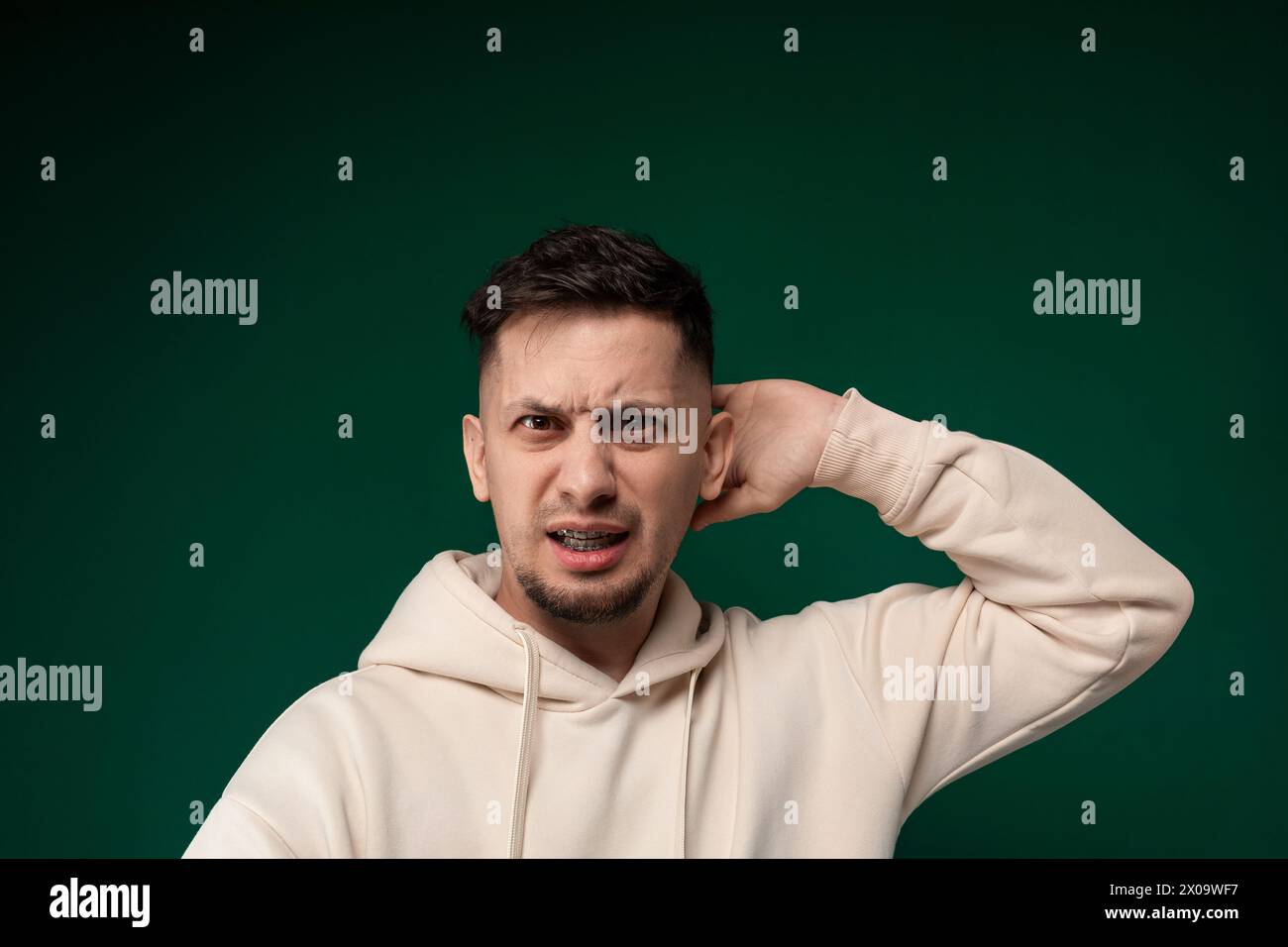 Strain ears hi-res stock photography and images - Alamy