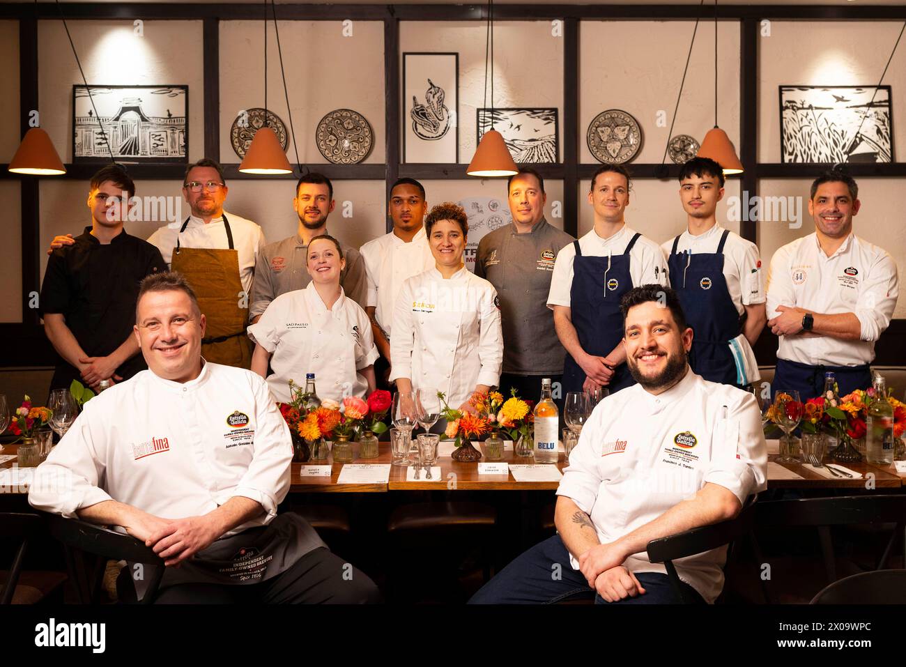 Tapas chefs hi-res stock photography and images - Alamy