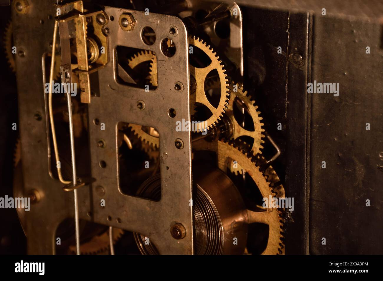 Old iron gears hi-res stock photography and images - Alamy