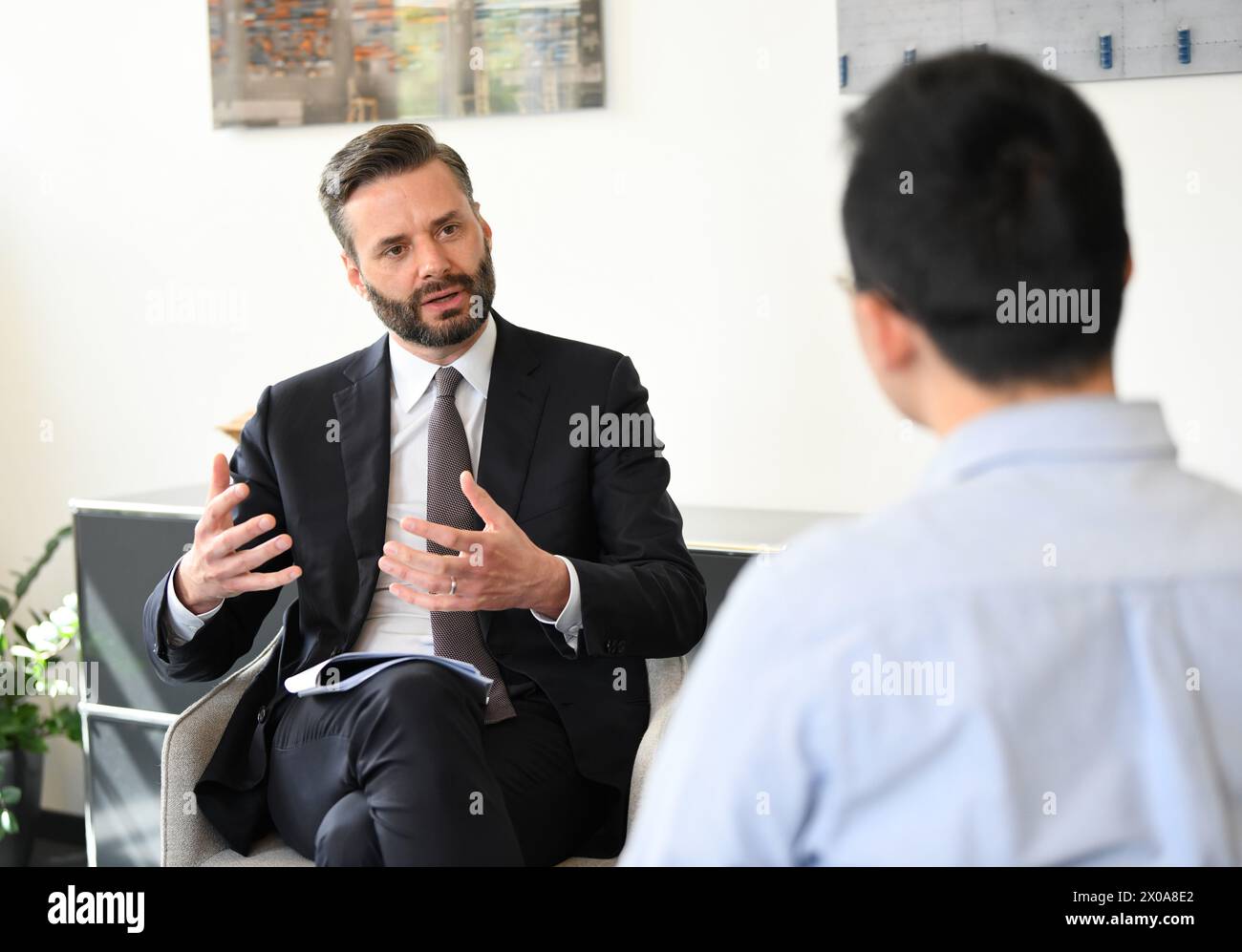 Volume percent hi-res stock photography and images - Alamy