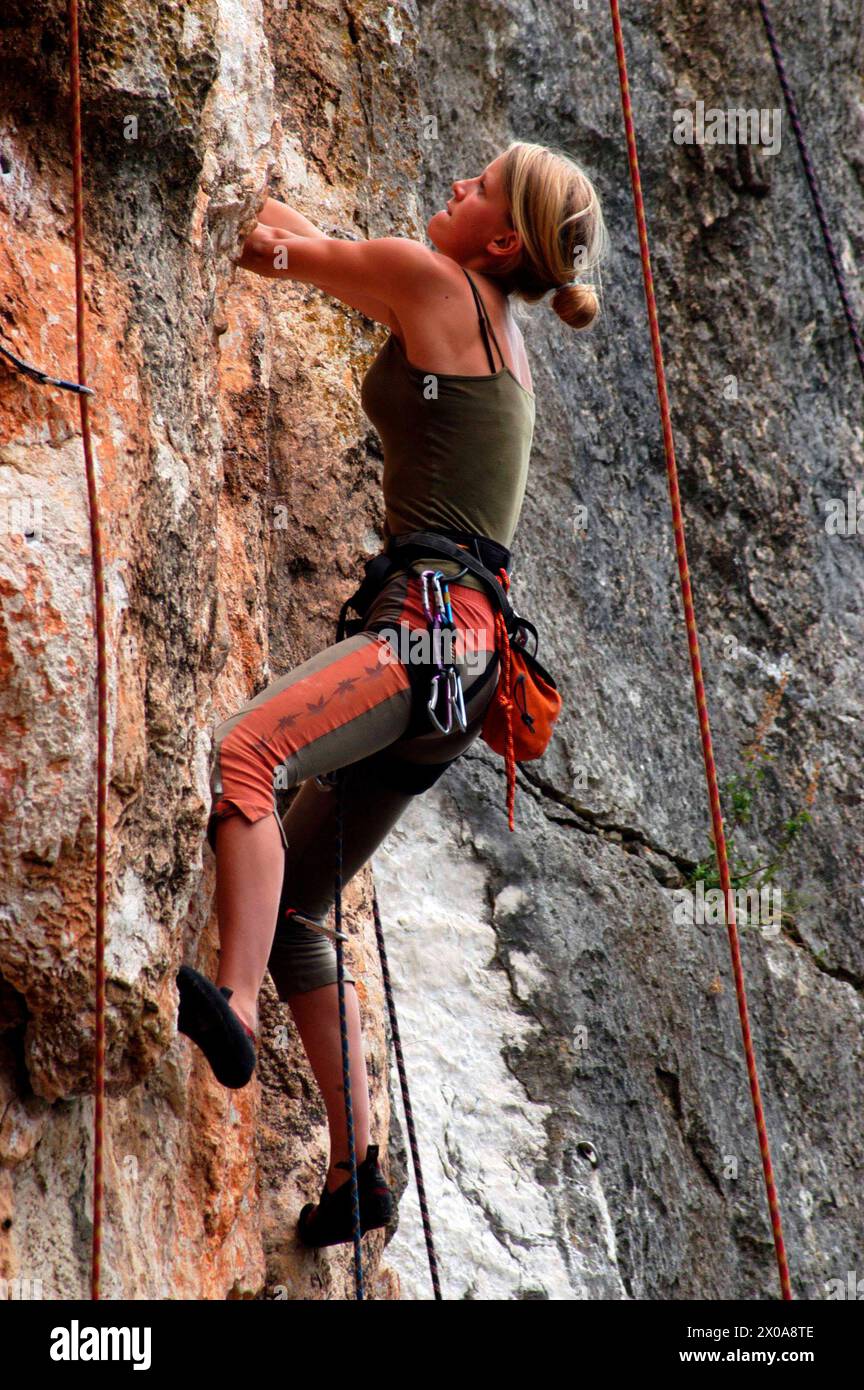 climbing as a modern sport all over the world climbing as a modern sport Stock Photo - Alamy