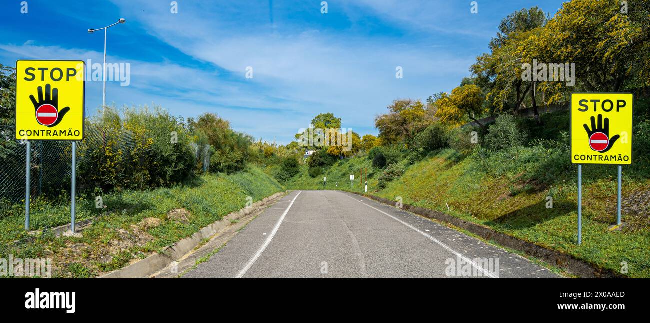 Stop green fluorescent road hi-res stock photography and images - Alamy