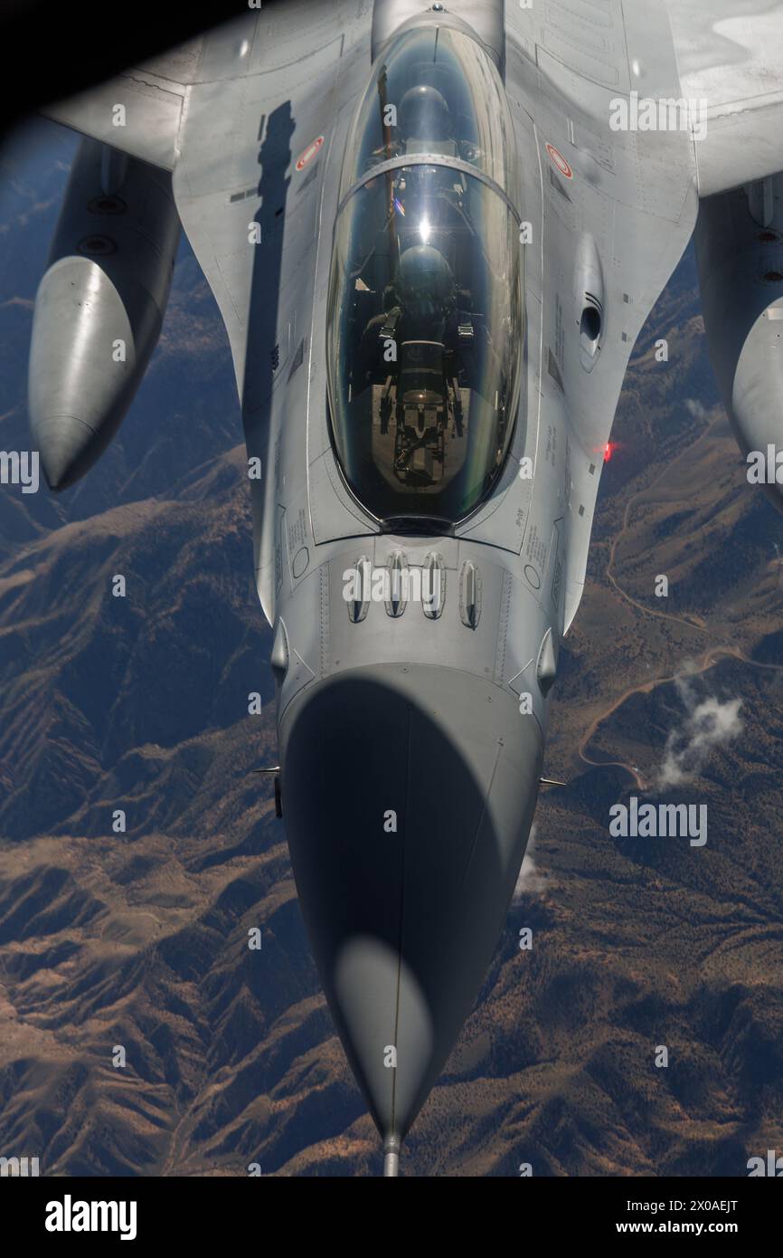 Air Force Reserve Crews over Southern California with the 370th FLTS ...