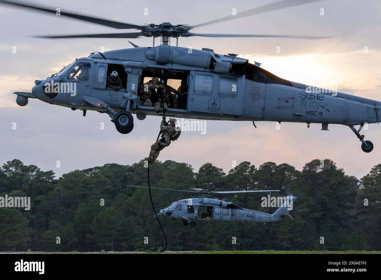 Virginia Beach, Va. - U.S. Navy explosive ordnance disposal (EOD ...