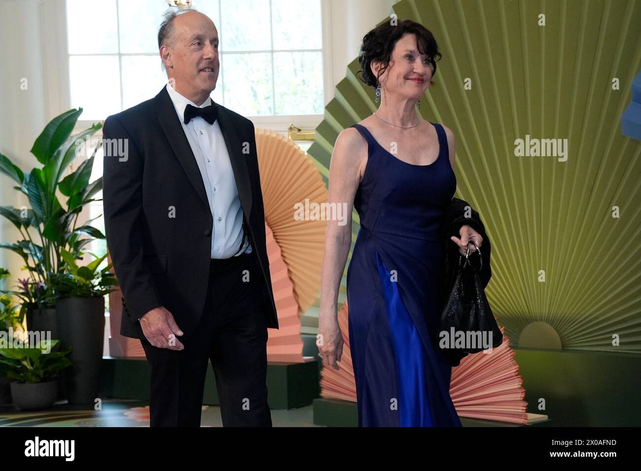 Robert Goodman and Jayne Lipman arrive at the Booksellers area of the ...