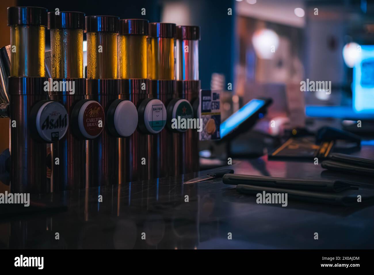 Pub nights in Melbourne Stock Photo - Alamy