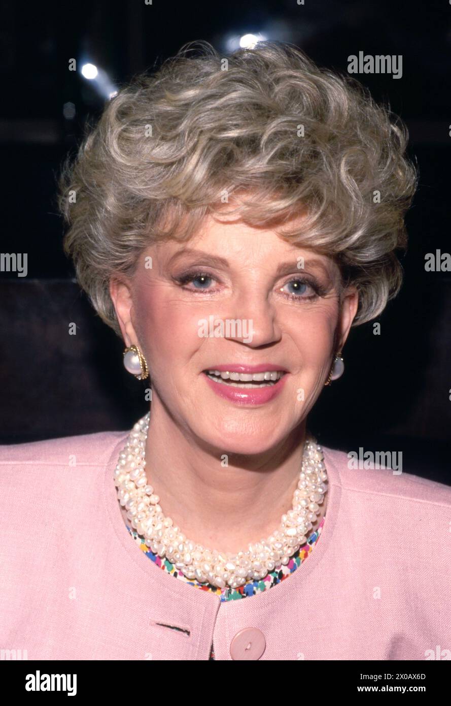 Judith Krantz 1988 Credit: Ralph Dominguez/MediaPunch Stock Photo - Alamy