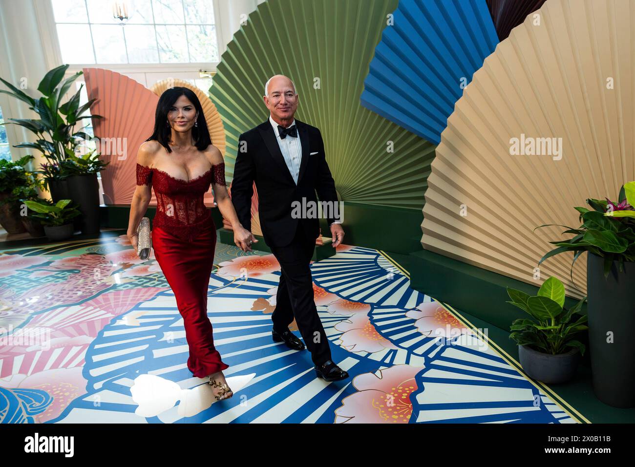 Washington, Vereinigte Staaten. 10th Apr, 2024. Mr. Jeff Bezos & Ms ...