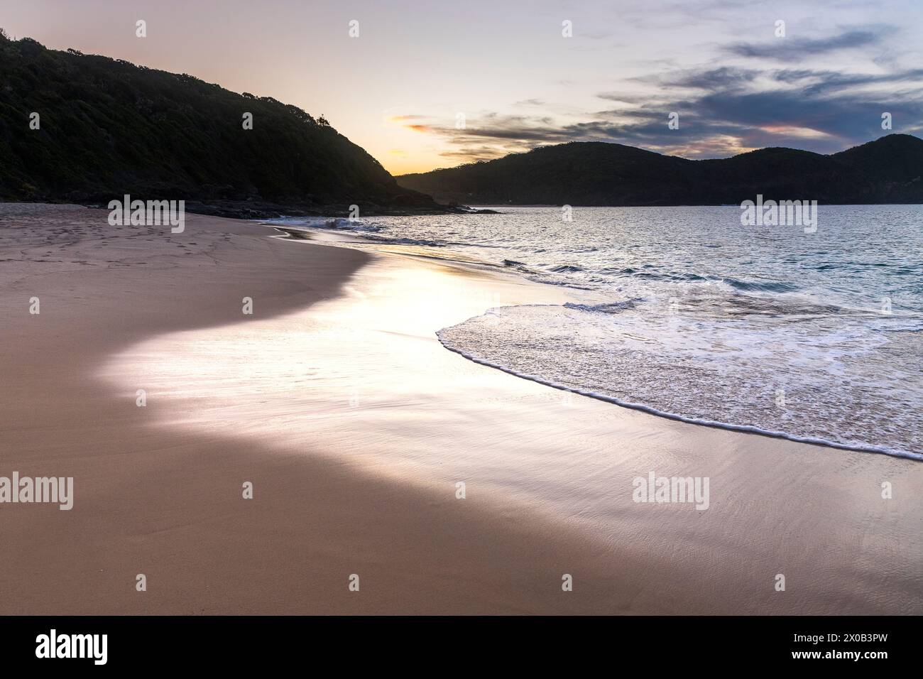 Shelly park beach hi-res stock photography and images - Alamy